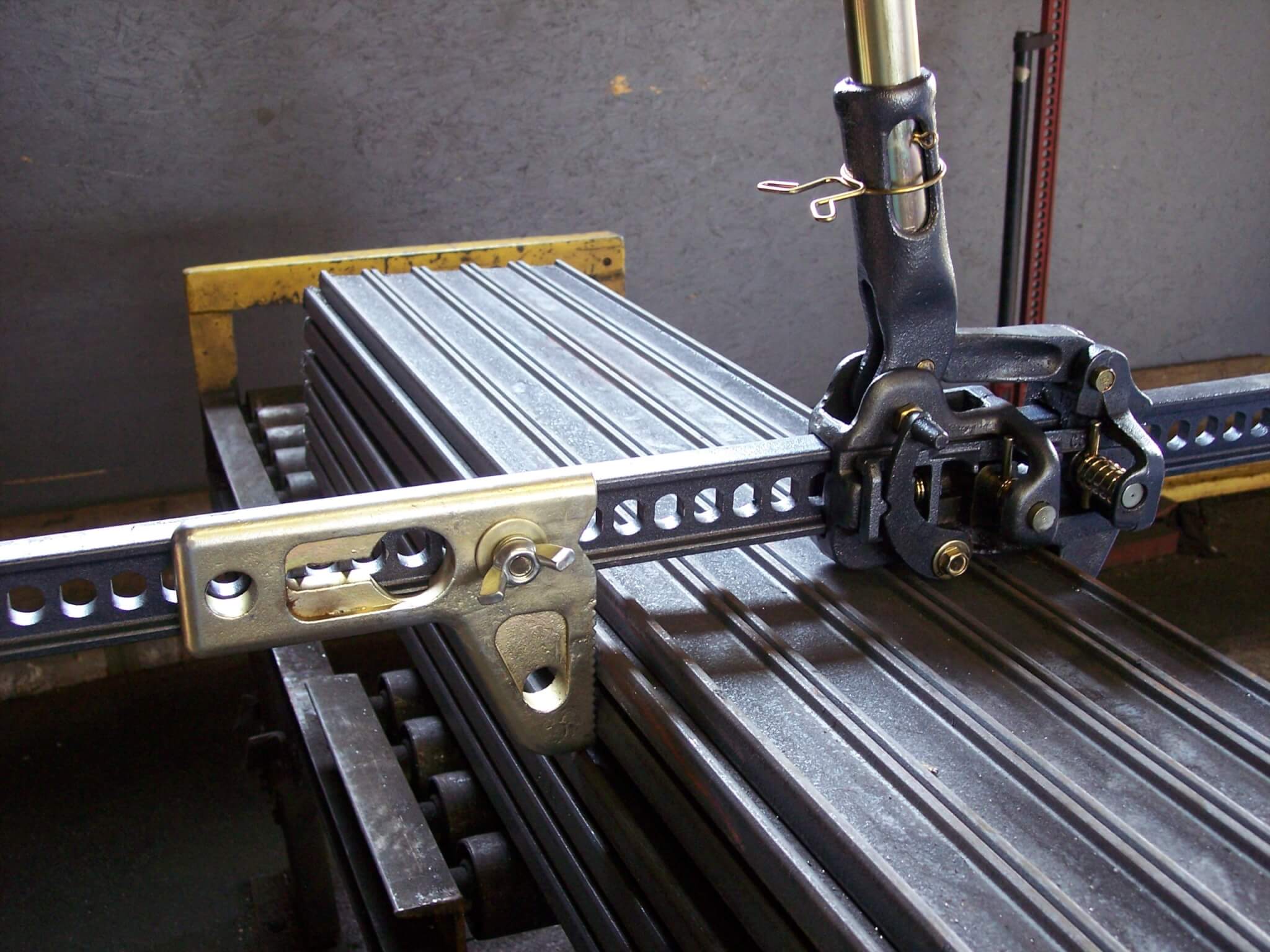 Hi-Lift Winch Clamp Spreader Attachment - Hi-Lift Jack Co.